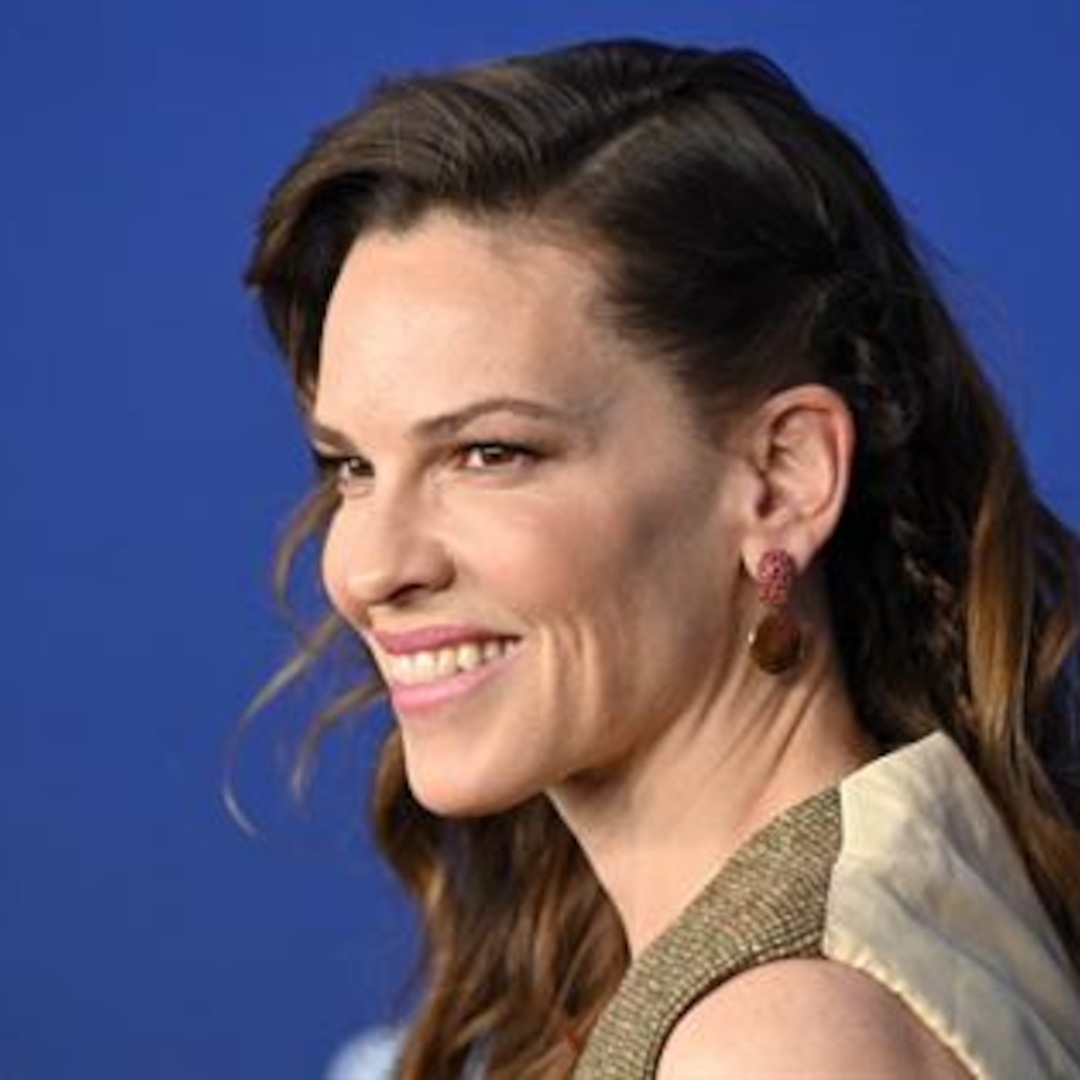 Hilary Swank Reveals How She Hid Her Pregnancy On Alaska Daily Set